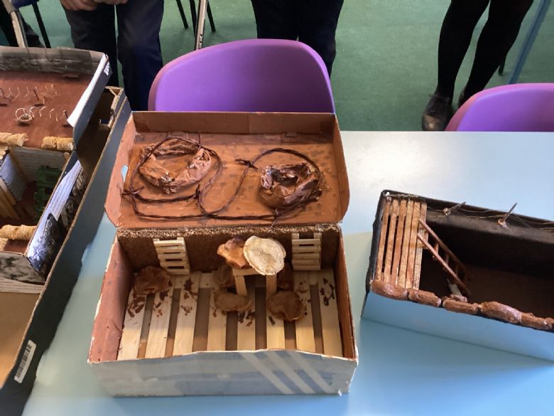 Year 9 WW1 Shoebox Trenches - Wensum Trust