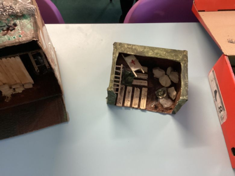 Ww1 Trench Shoebox _ ww1 shoebox trench diorama – EVUEL