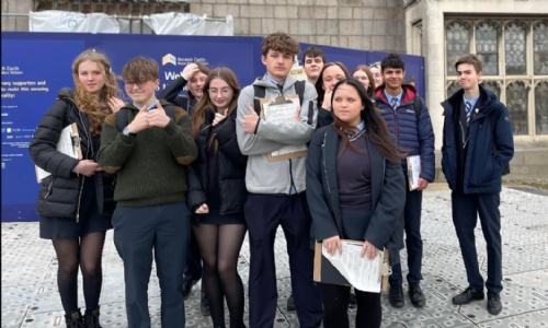 Y11 GCSE Art Trip to Norwich Castle - Wensum Trust